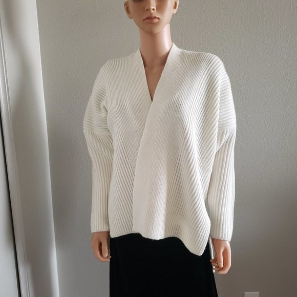 A.IDA | Sweaters | Aida Italian White Knit Cardigan Highlow S Italy New ...